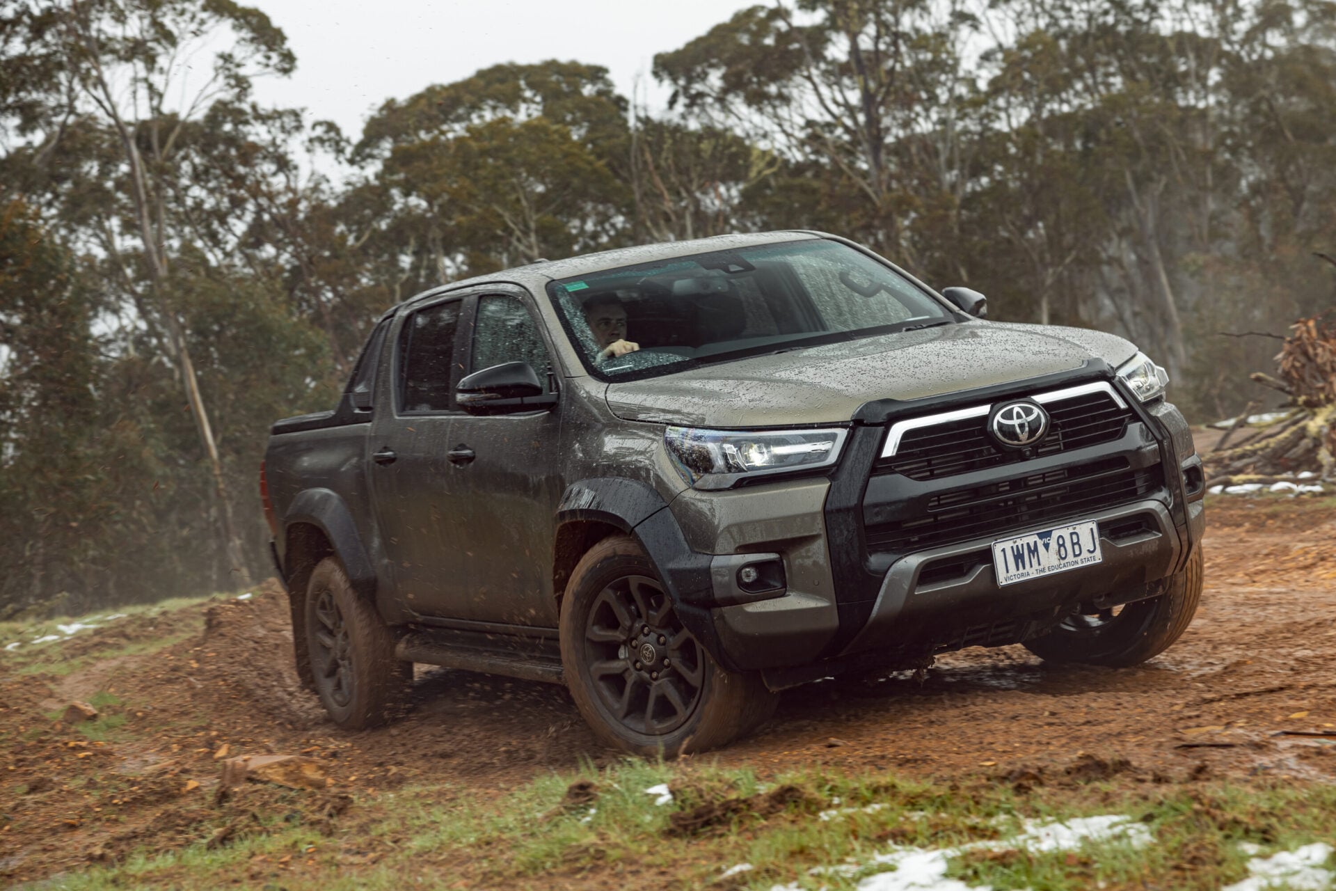 2023 Toyota HiLux Rogue: 4x4 review