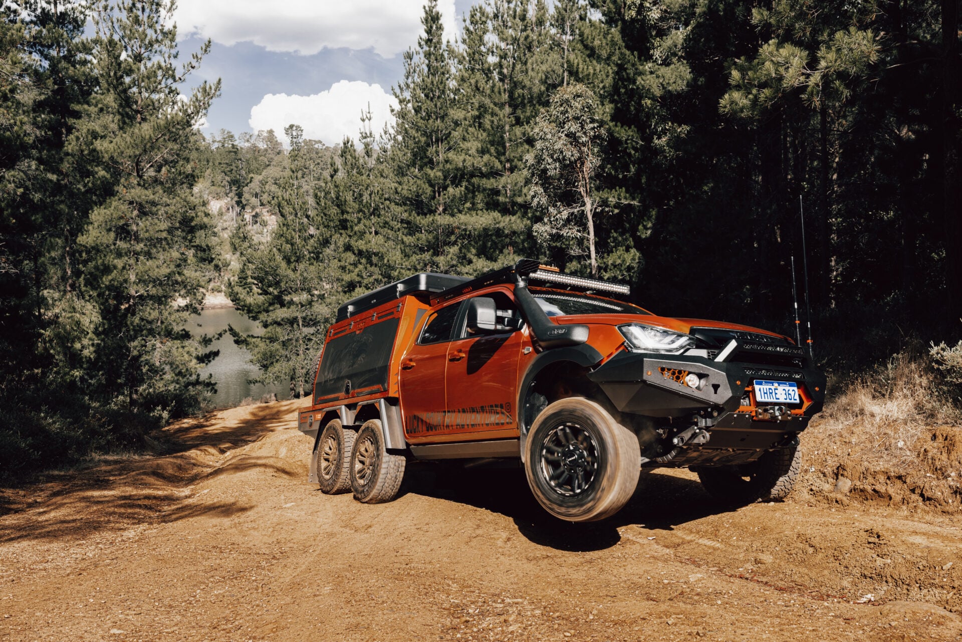 Isuzu D-MAX custom 4x4 build