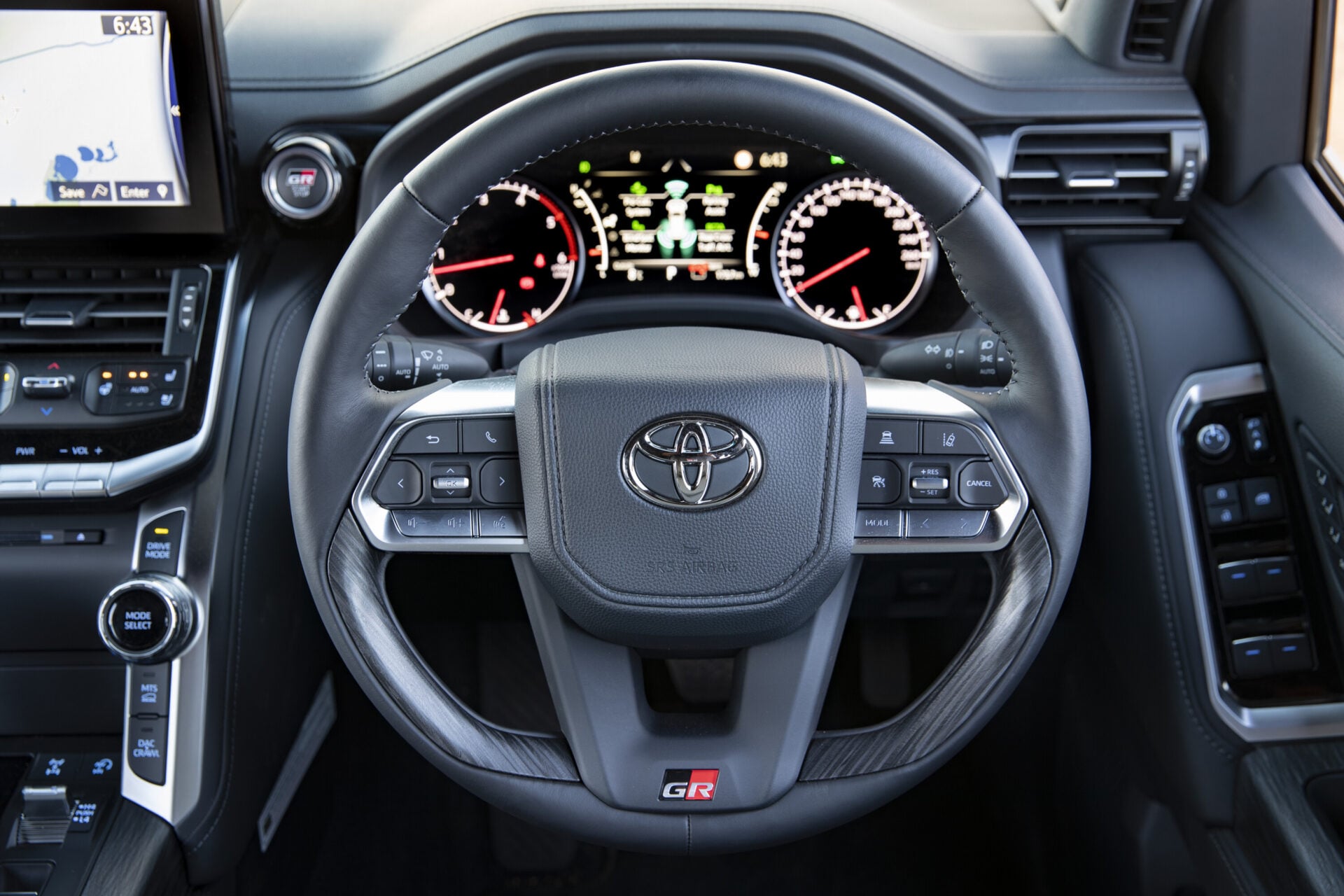 Toyota LandCruiser 300 review: Full range detailed