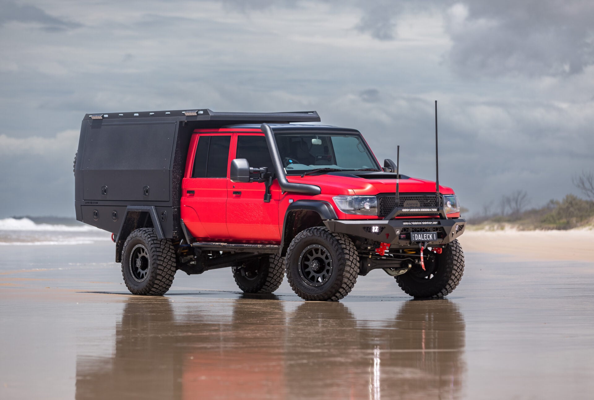 Custom 79 Series Cruiser created to conquer