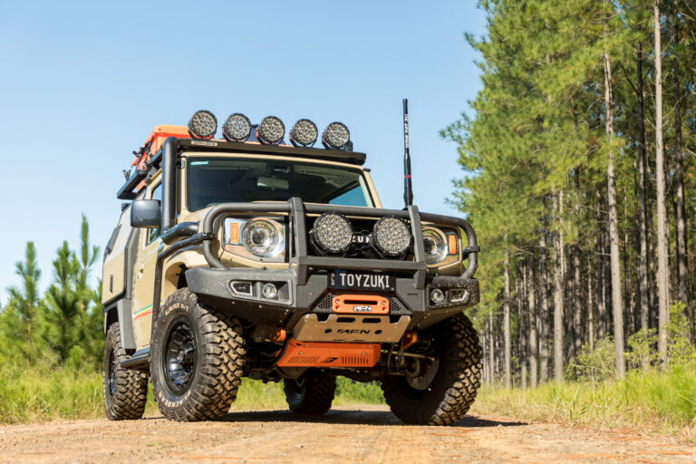 Toyzuki: Jimny converted into mini 79 Series