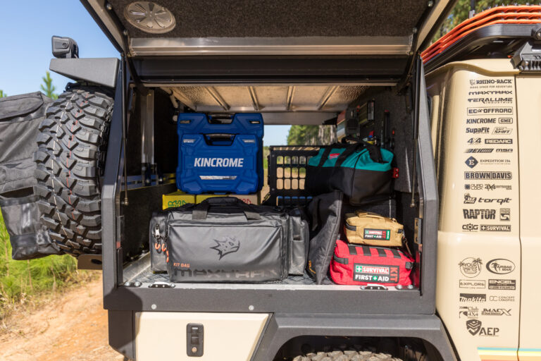 Toyzuki: Jimny converted into mini 79 Series