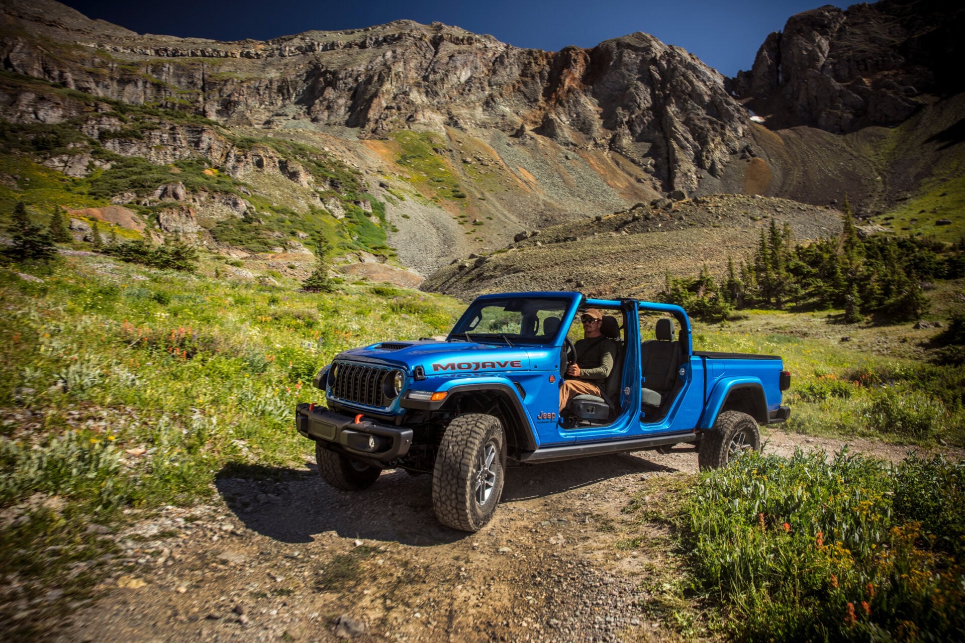 2025 Jeep Gladiator updated for Australia: Price drop and new tech upgrades