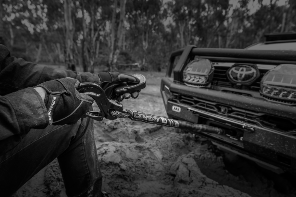 Bushranger 4x4 COVERT winch launched