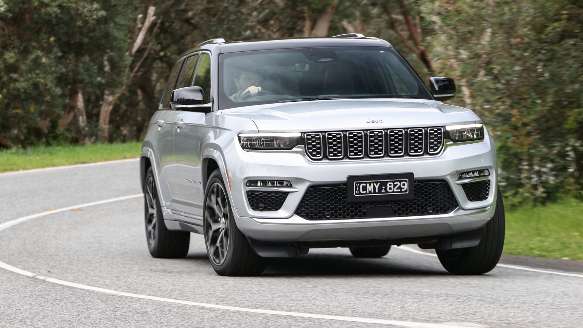 Jeep Grand Cherokee | Price, Reviews & Specifications