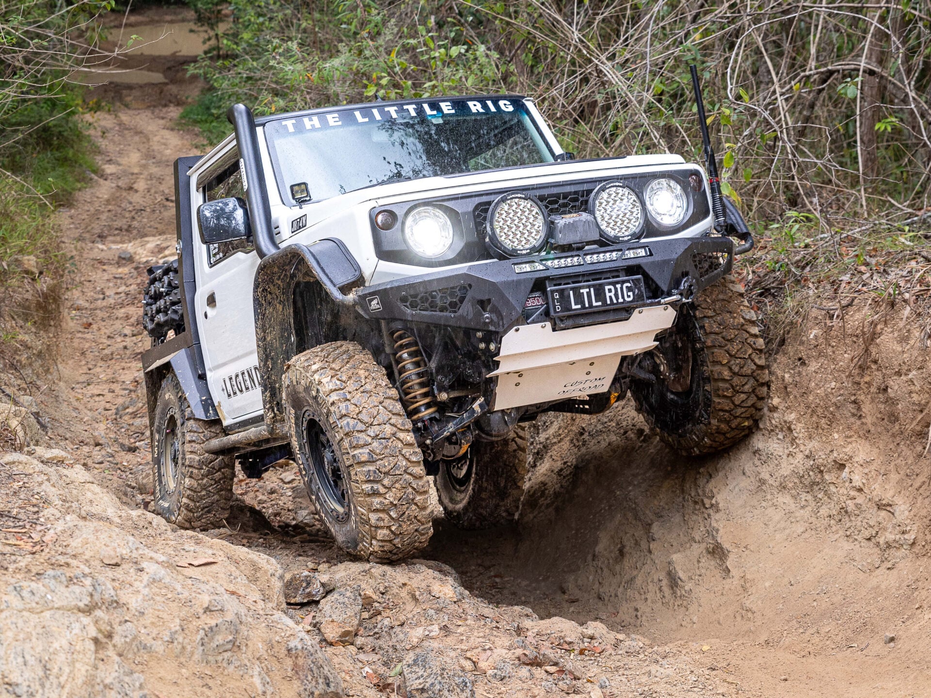 Mega Jimny built for long-distance touring