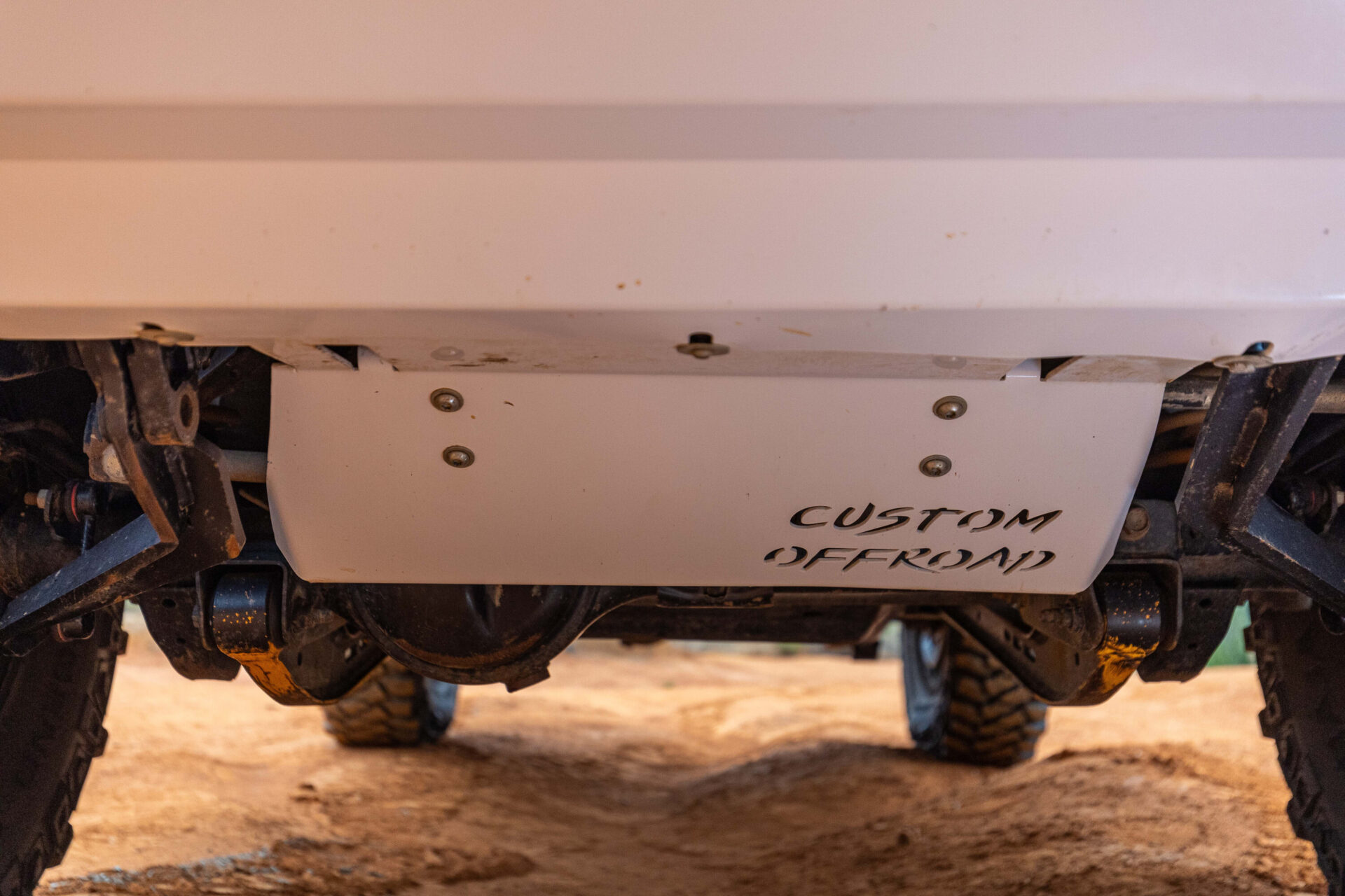 Mega Jimny built for long-distance touring