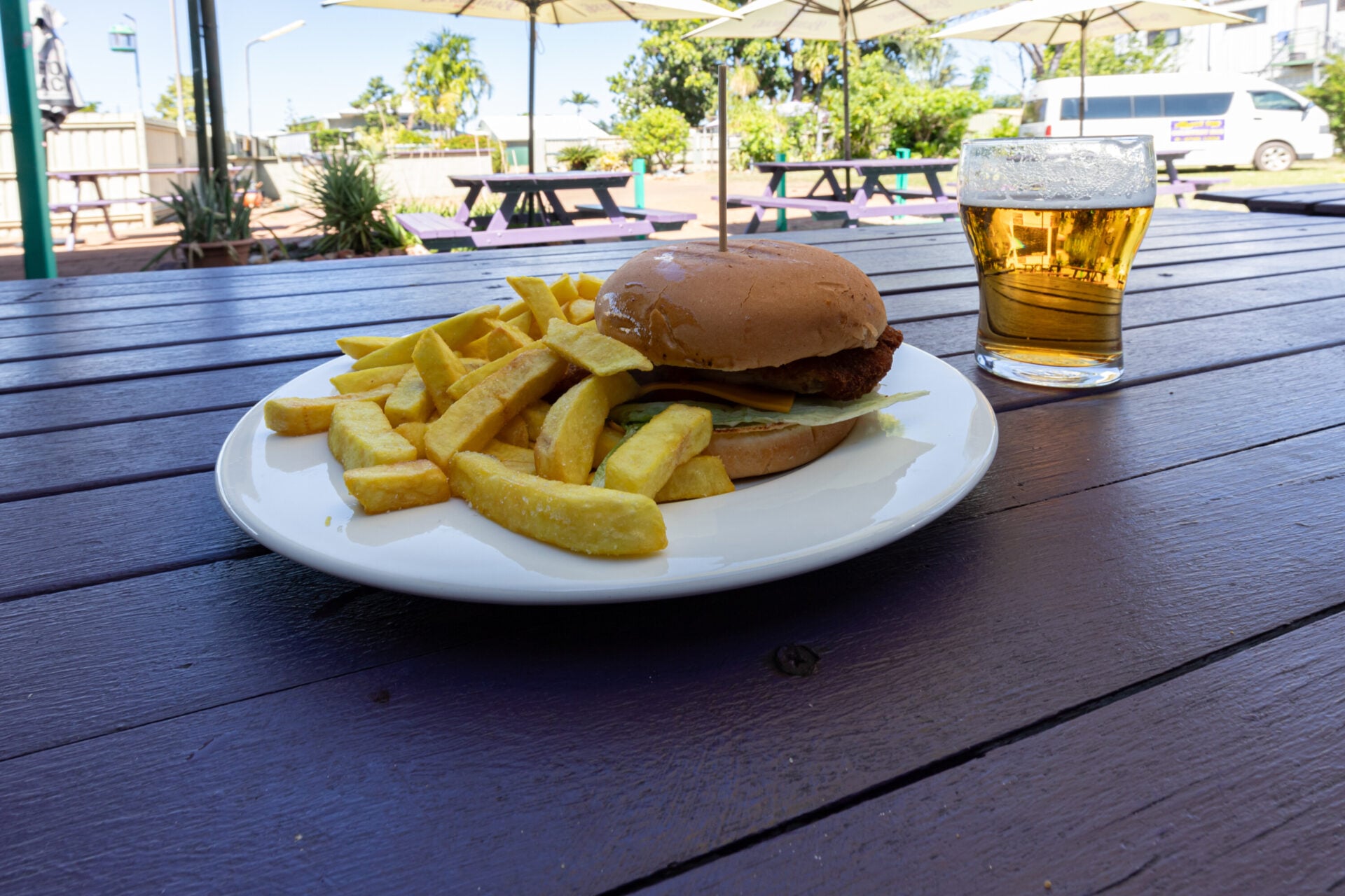 4x4 pub: The Purple Pub