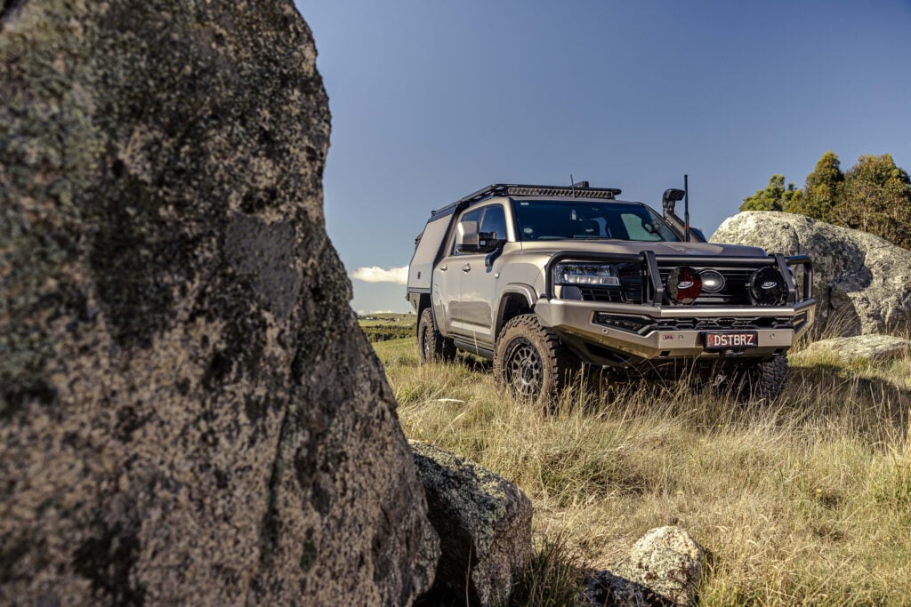 Toyota LandCruiser 300 Series chopped and transformed into mind-blowing ute