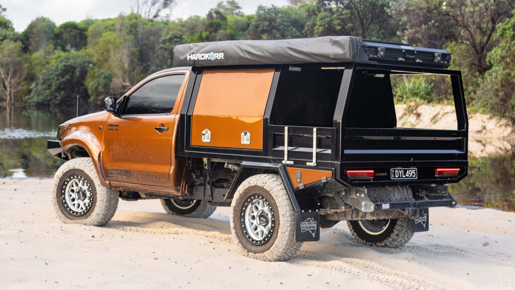 2014 Toyota HiLux single-cab custom 4x4