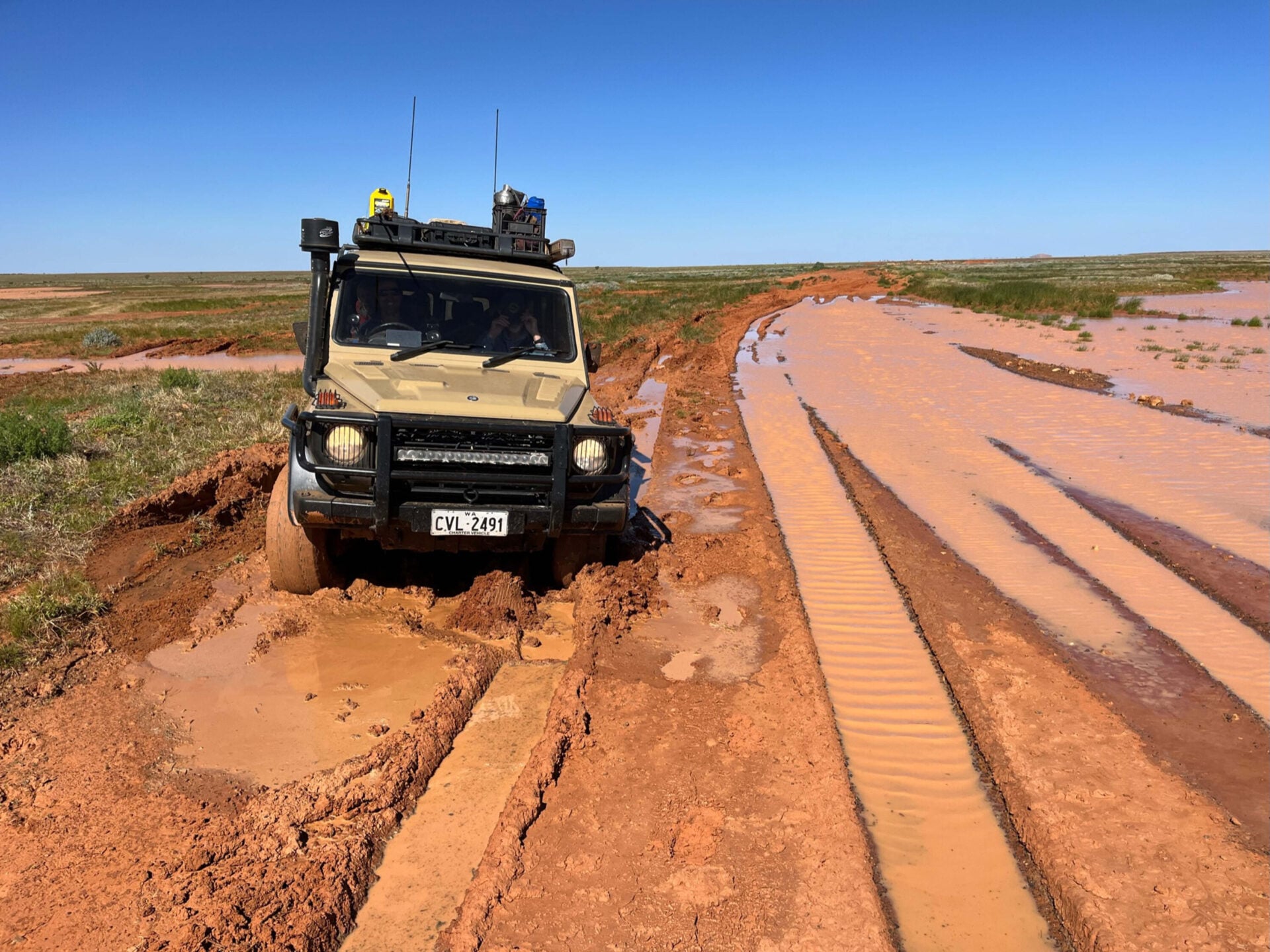 Desert deluge: Touring the Simpson during heavy rainfall