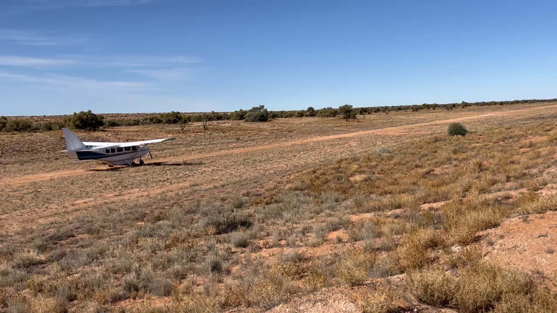 Desert deluge: Touring the Simpson during heavy rainfall