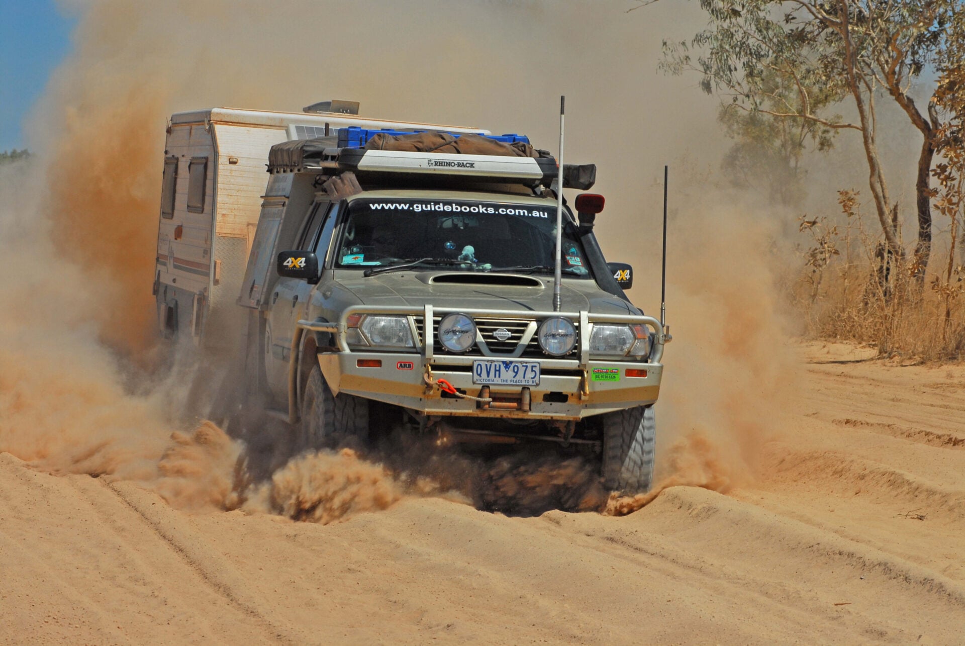 Toyota FJ Cruiser | Price, Reviews & Specs