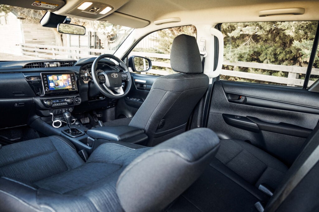 2024 Mitsubishi Triton GLS vs Ford Ranger XLT vs Toyota HiLux SR ...