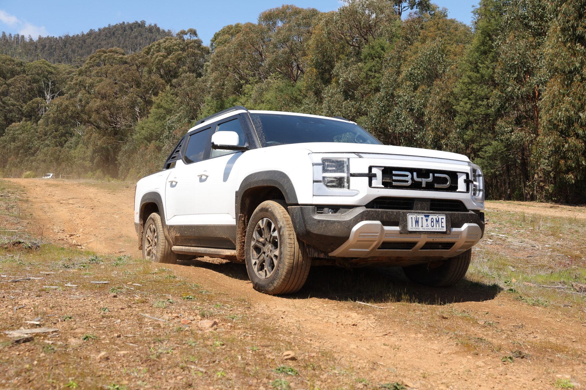 BYD Shark 6 vs Kia Tasman vs Ford Ranger vs Toyota Hilux - how do these ...
