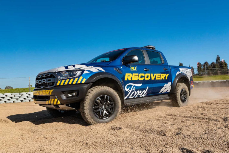 Ford Ranger Raptor named official recovery vehicle for Supercars ...