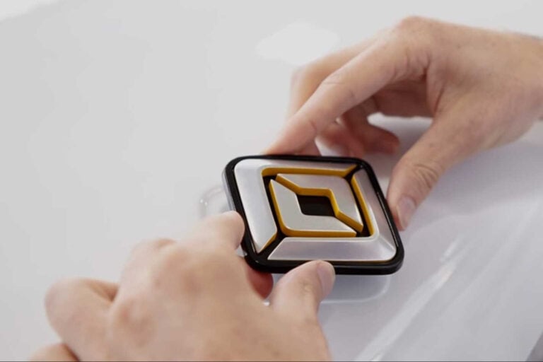 VIDEO: Footage of Rivian R1T pick-up build process