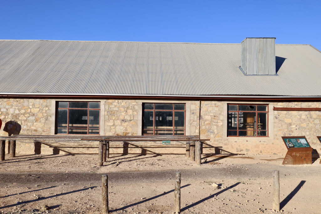 Mount Freeling Track, from Lyndhurst to Arkaroola