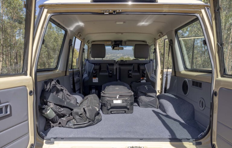 2025 Toyota LandCruiser 76 Series manual review