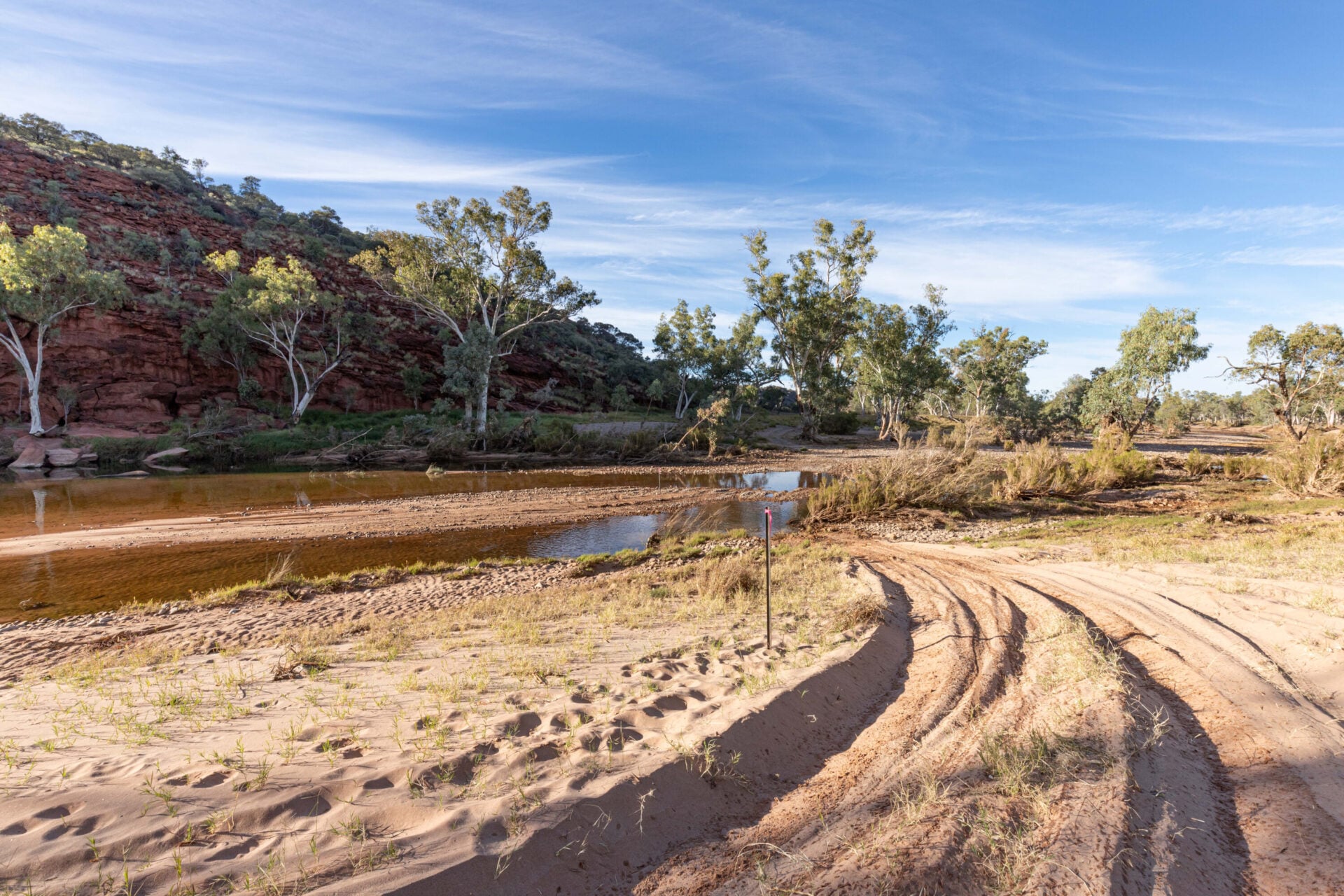 Tackling the Finke River 4WD route