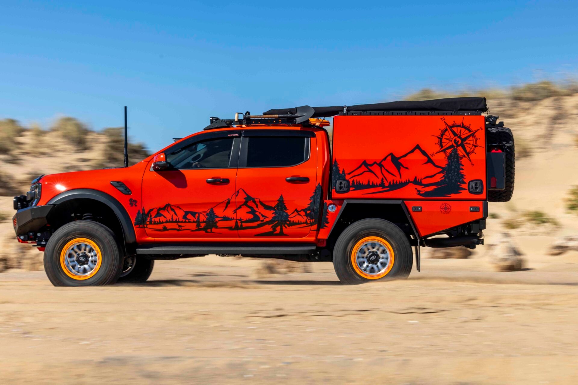 Ford Ranger Raptor transformed into a lightweight super-tourer