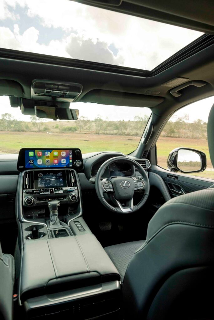 Lexus LX600 Overtrail 2025 Review