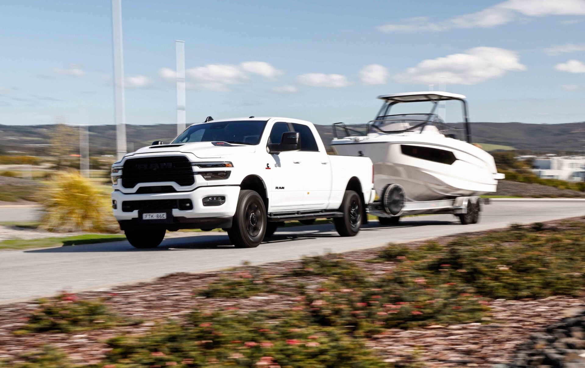 RAM 3500 | Price, Reviews & Specifications