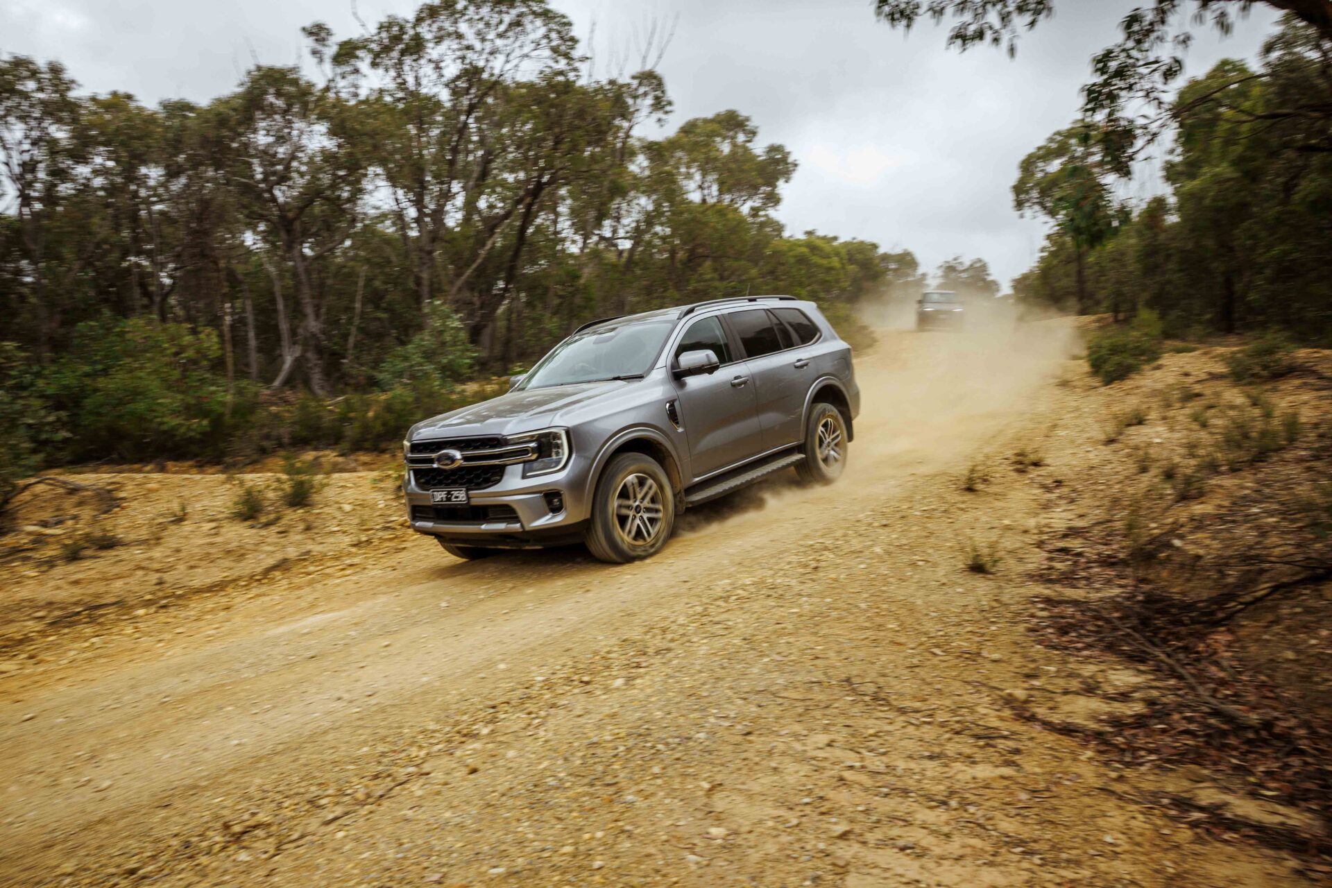 Toyota Prado GX vs Ford Everest Trend: Base model off-road comparison